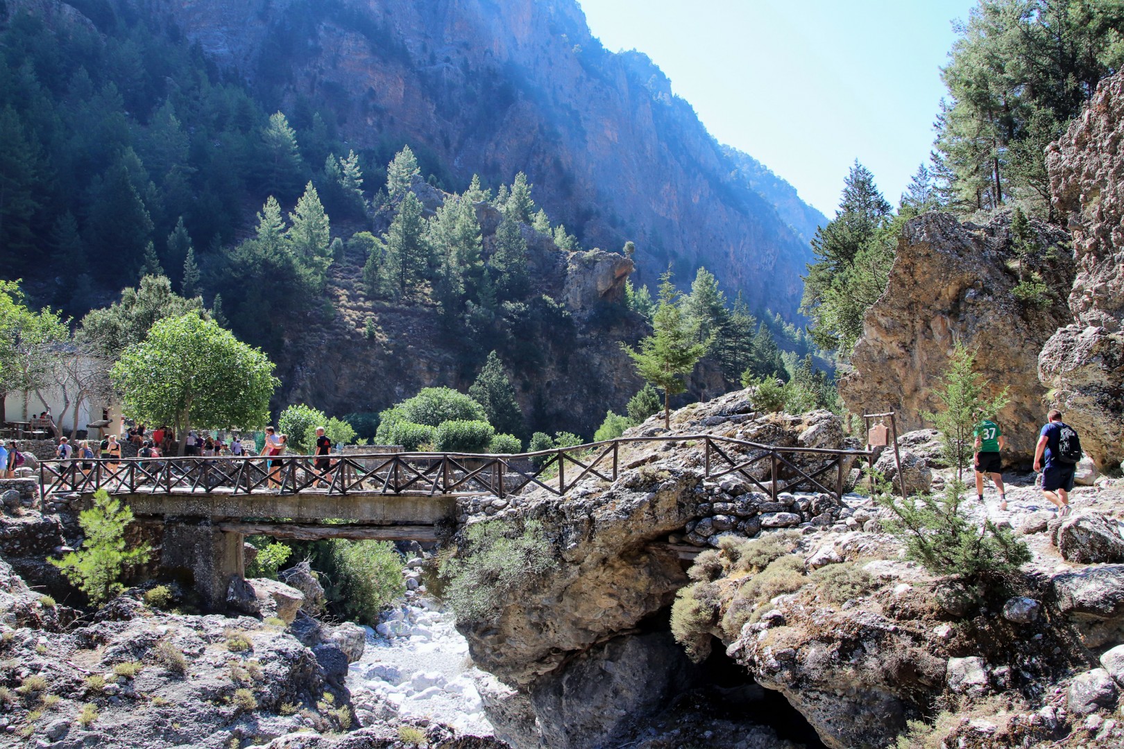 Vandring i Samariaravinen på Kreta - Explore More